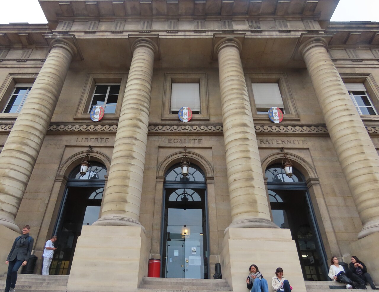 Assassinat d'Aramburu : Loïk Le Priol jugé à Paris - Streetart Paris