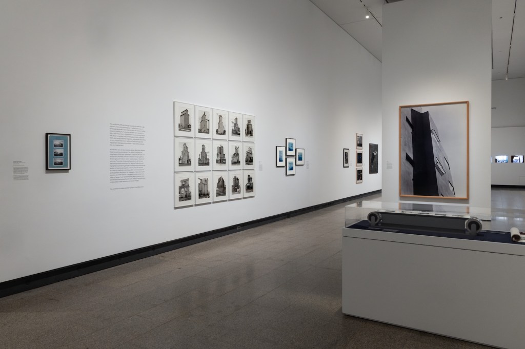 Archives des Bernd and Hilla Becher - Streetart Paris