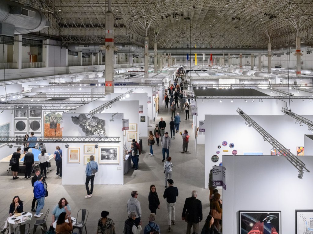 Expo Chicago 2026 : 25% d'exposants en moins ! - Streetart Paris